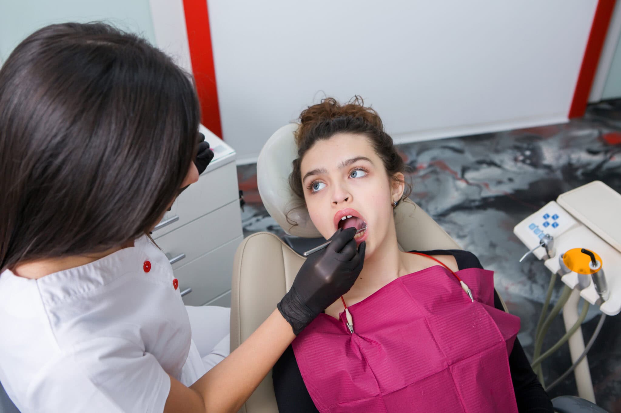 Optimising Oral Health with Dental Crowns After Root Canal Treatment ...
